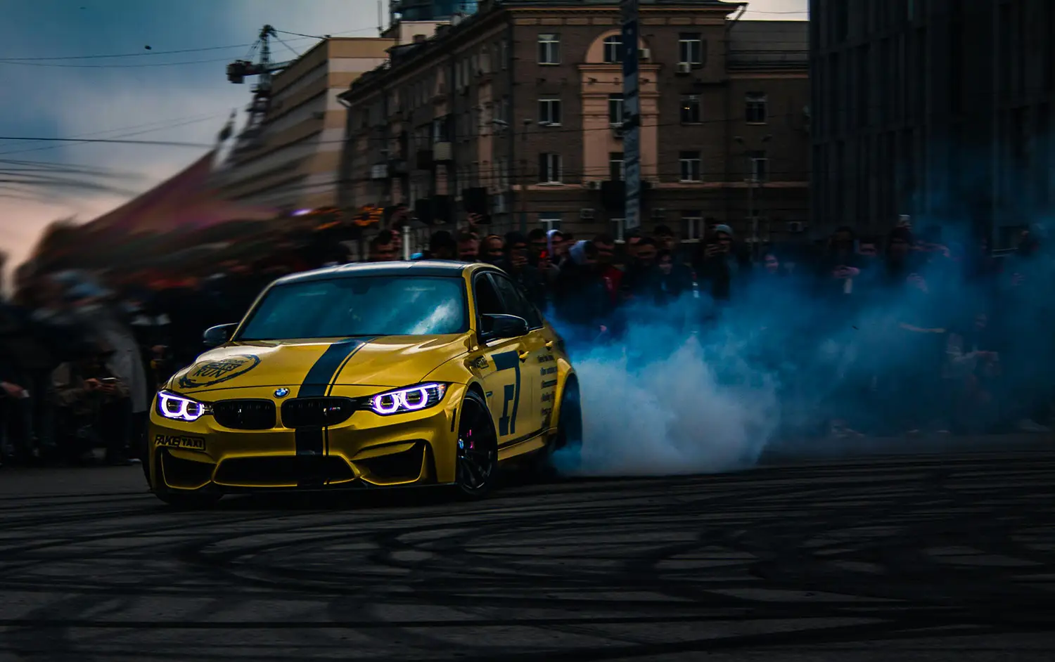 Stunt Driving Charge Ontario: Penalties and Legal Insights